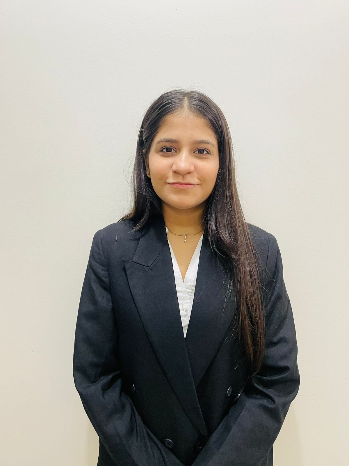 Team – Zahrah Sehr Vayani